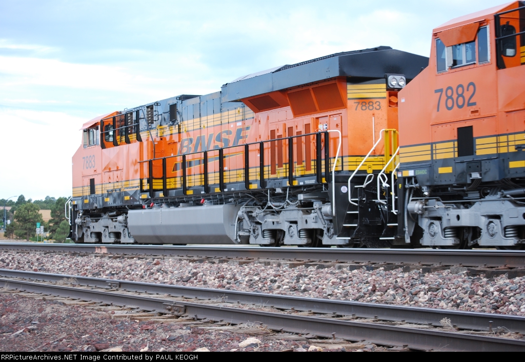 A Very Clean and Brand New BNSF 7883 and BNSF 7882 pass me by as they roll west with a Z Train ...